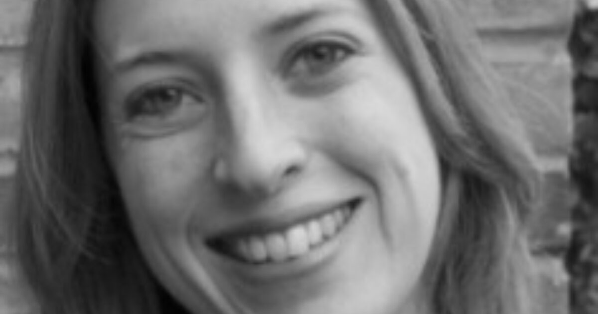 Lucy Beresford-Knox - LBA Books